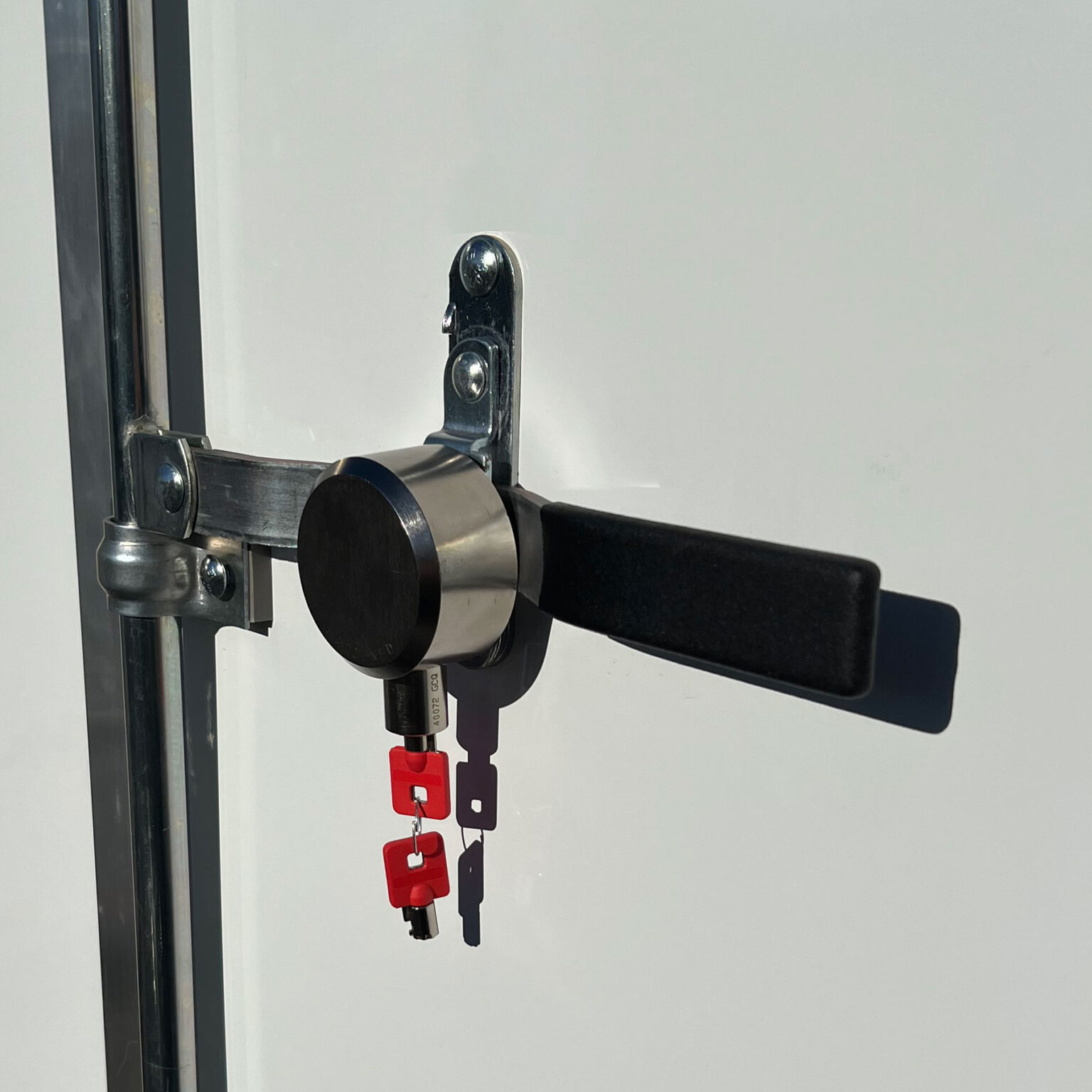 Puck Lock - H To O Supply